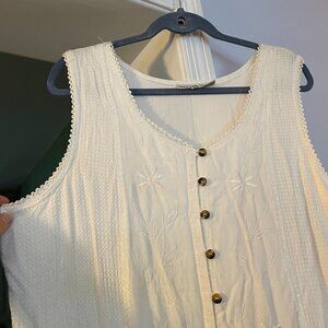 raya sun | Dresses | Raya Sun Embroidered Dress | Poshmark